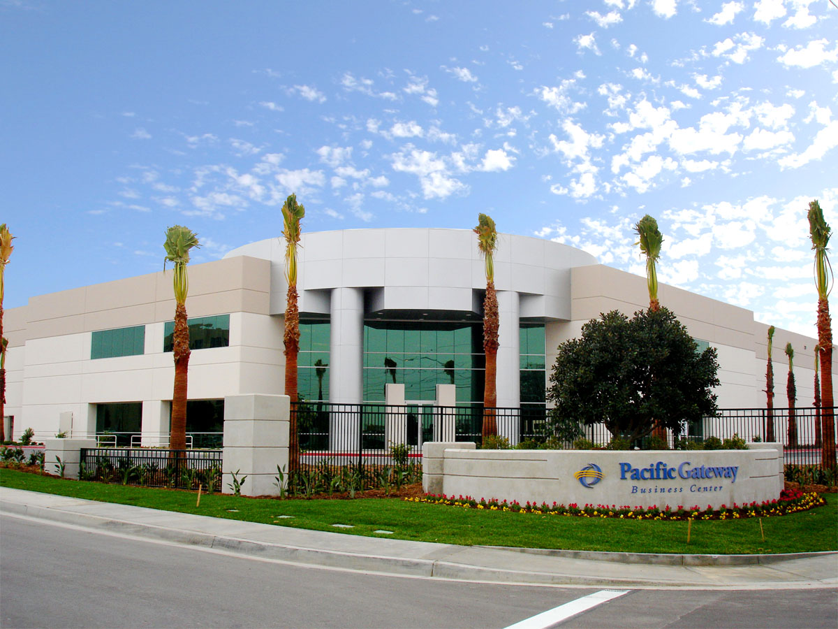 Pacific Gateway Business Center - Overton Moore Properties